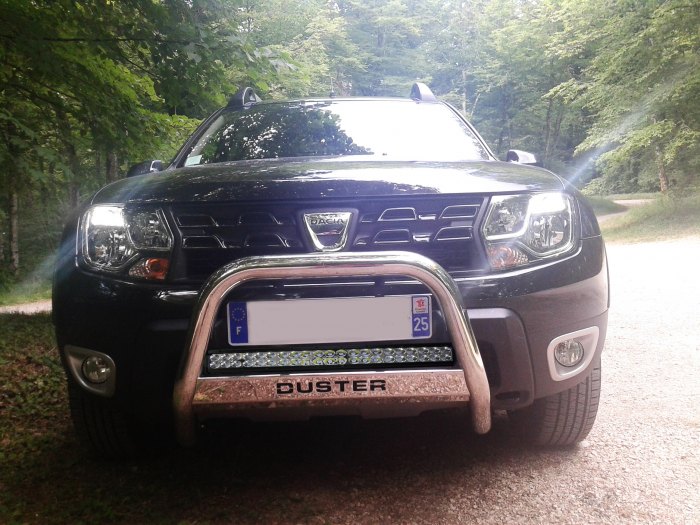 DUSTERTEAM • Afficher le sujet - Barre de projecteurs Leds (de toit ...